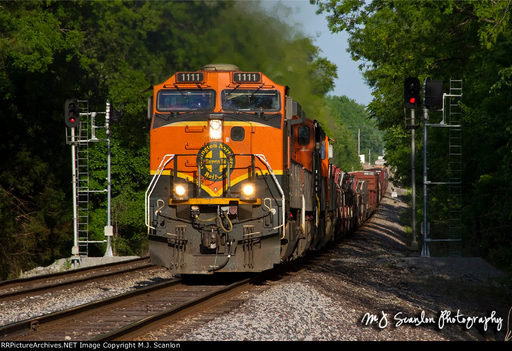 BNSF 1111 @ South Byhalia